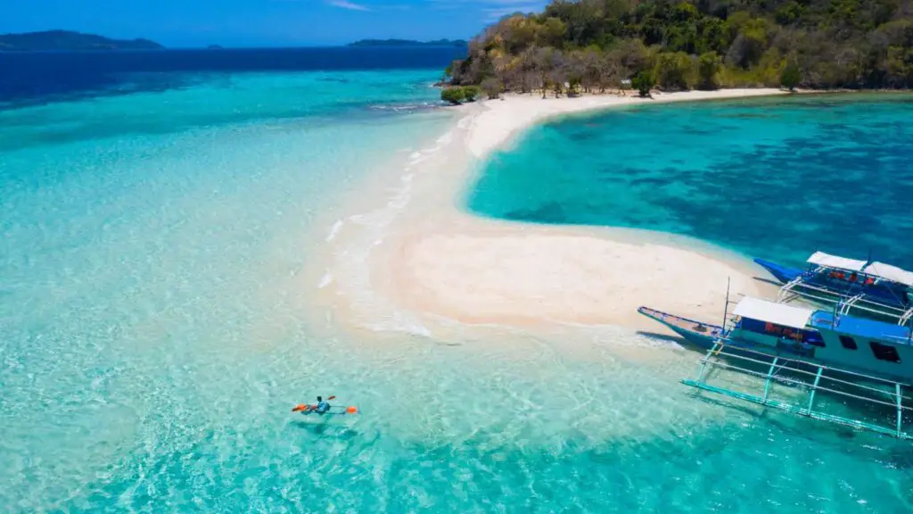 35 Most Beautiful Places to Visit in the Philippines in 2026